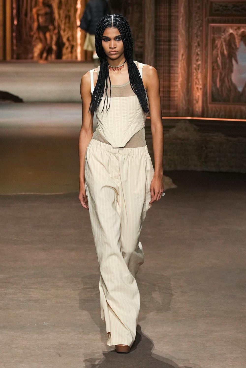 Défilé Christian Dior Prêt à Porter Printemps Eté 2023